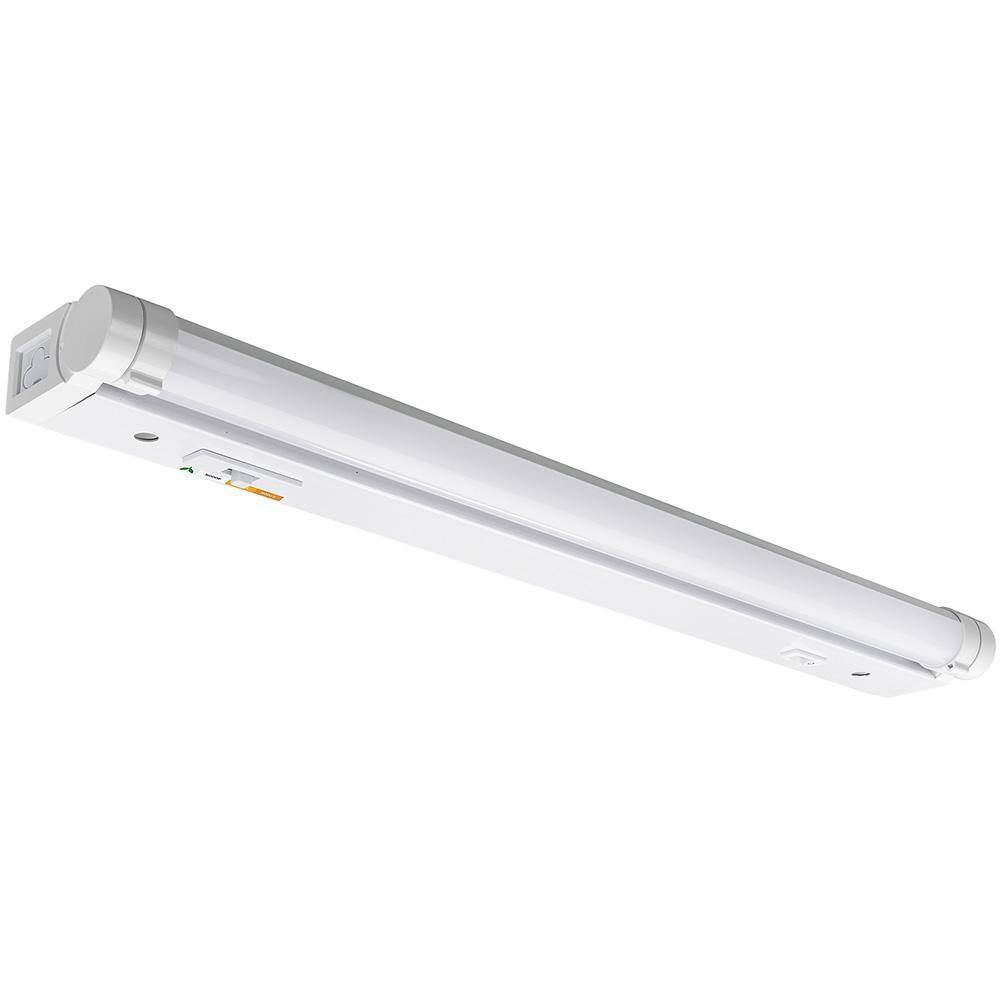 ETI LIGHTING 18 inch Kitchen Pantry Laundry Room LED Under Cabinet ...