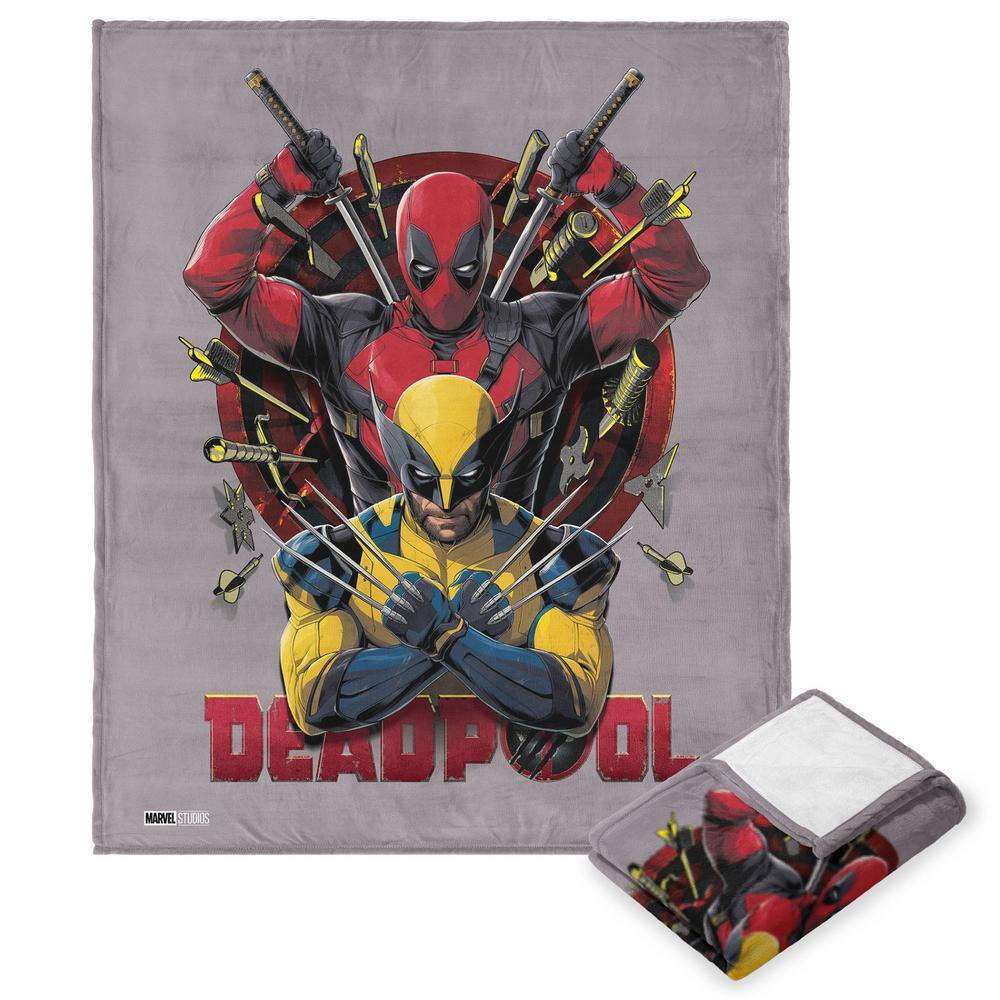 THE NORTHWEST GROUP Marvels Deadpool 3 Dead Serious Silk Touch Throw ...