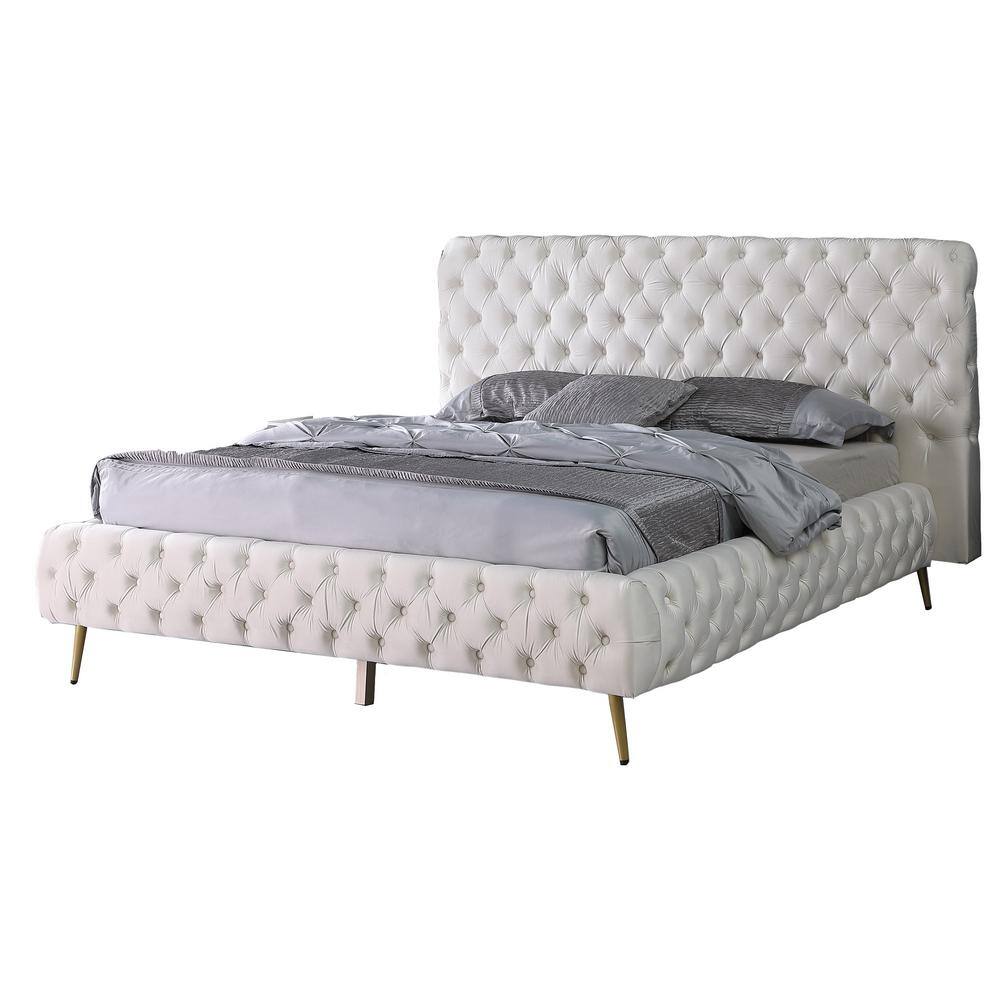 Best Master Furniture Janine Cream Tufted Velvet Queen Platform Bed ...
