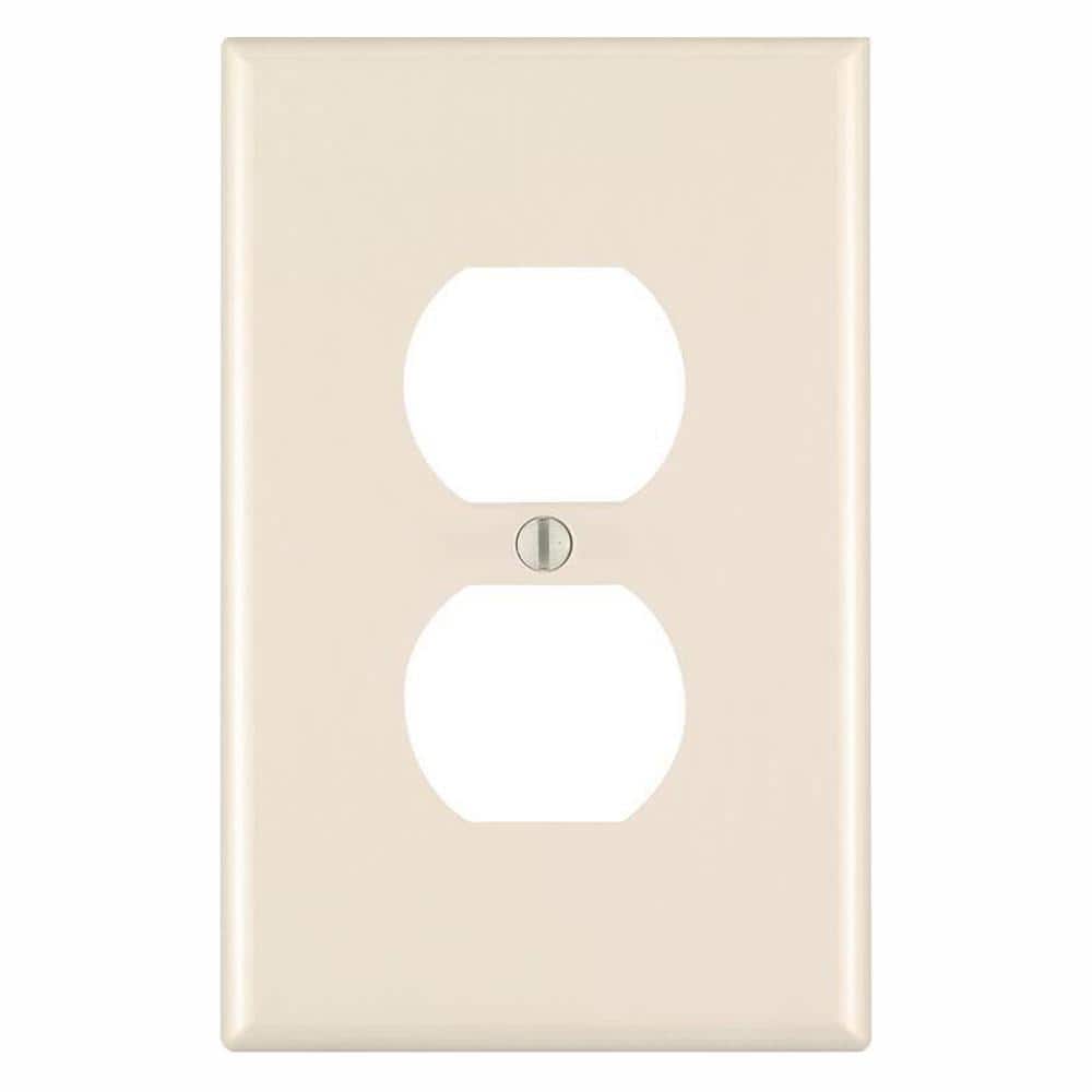 Leviton 1-Gang Light Almond Duplex Outlet/Receptacle Nylon Midway ...