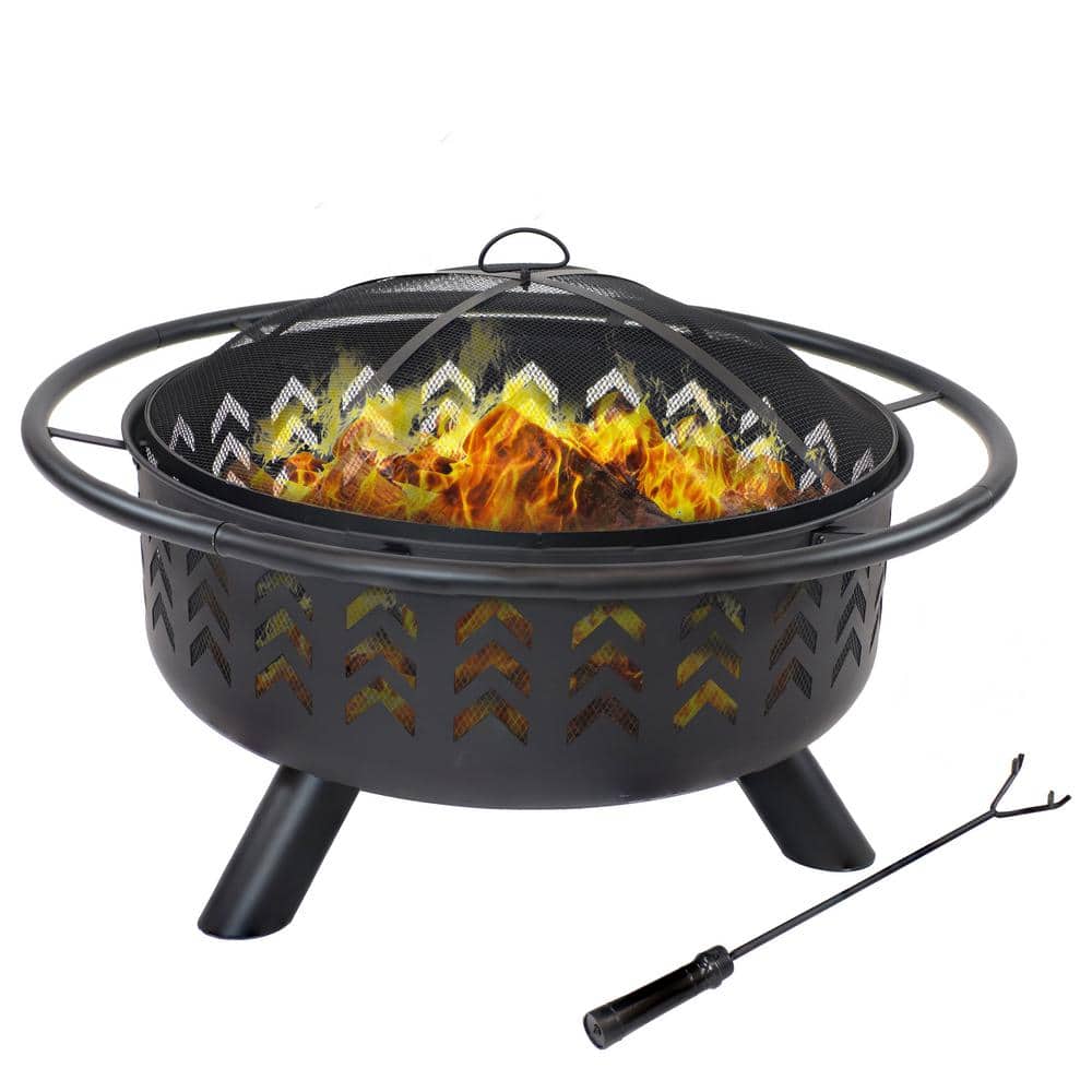 Sunnydaze 36 in. (91.4 cm) Arrow Motif Black Steel Fire Pit with Spark Screen and Cover FSN-717 ...