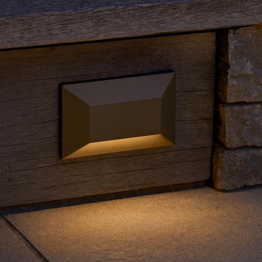 HINKLEY Nuvi Hardwired Bronze Low Voltage LED Stair Light 15225BZ - The ...