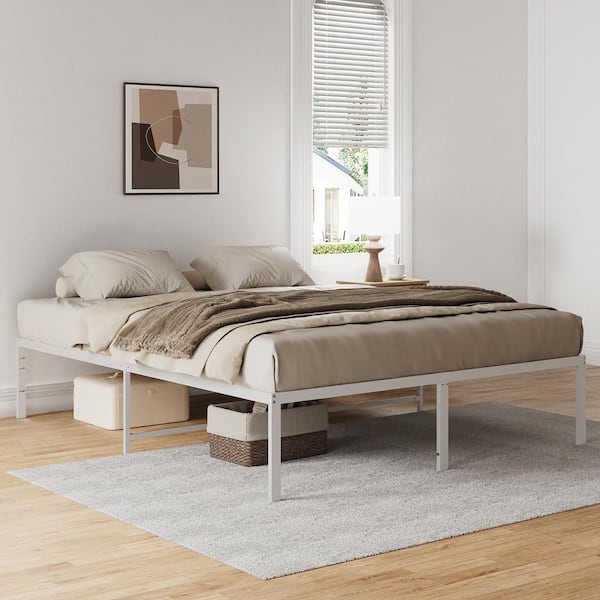 Lusimo 18in. White Bed Frame California King Metal Platform Bed with ...