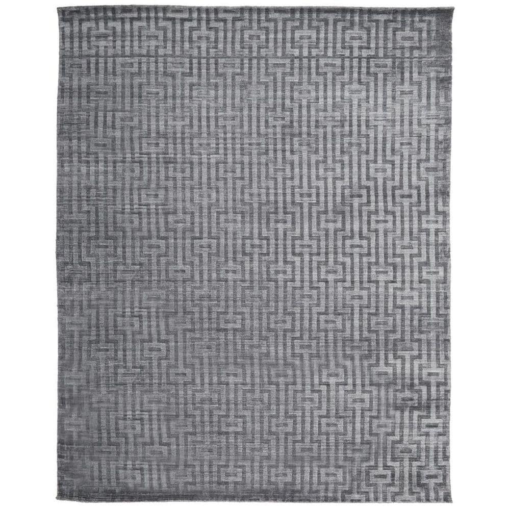 HomeRoots 5 ft. x 8 ft. Gray Geometric Area Rug 2000511182 - The Home Depot
