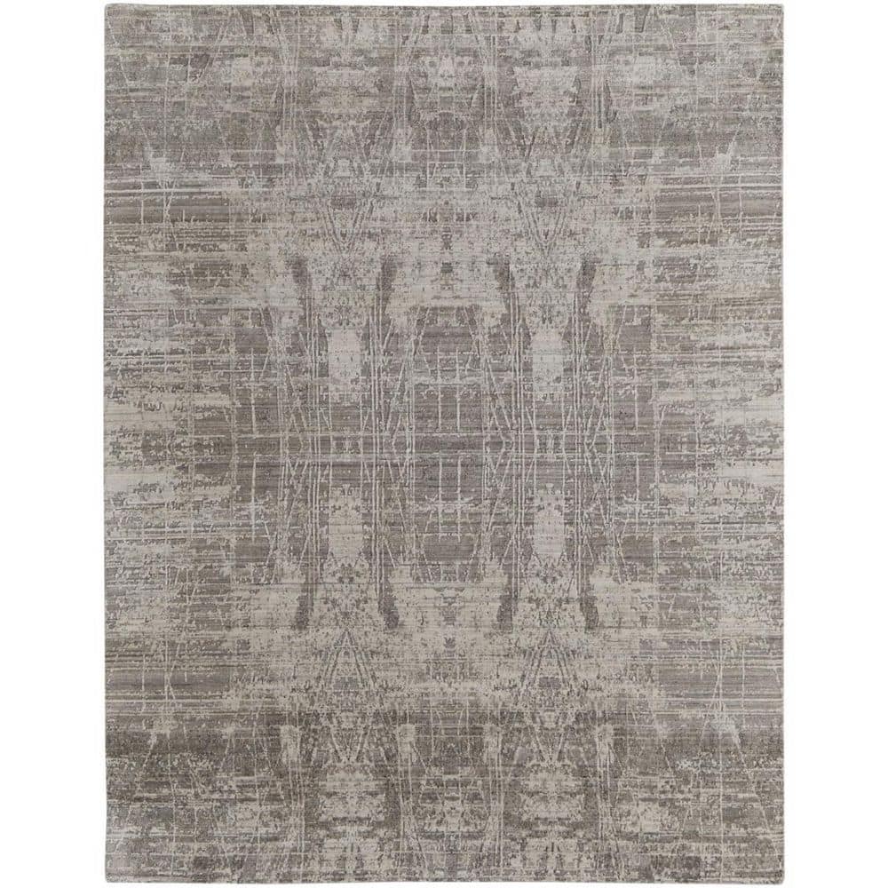 HomeRoots 10 ft. x 14 ft. Gray, Silver Abstract Area Rug 2000566896 ...