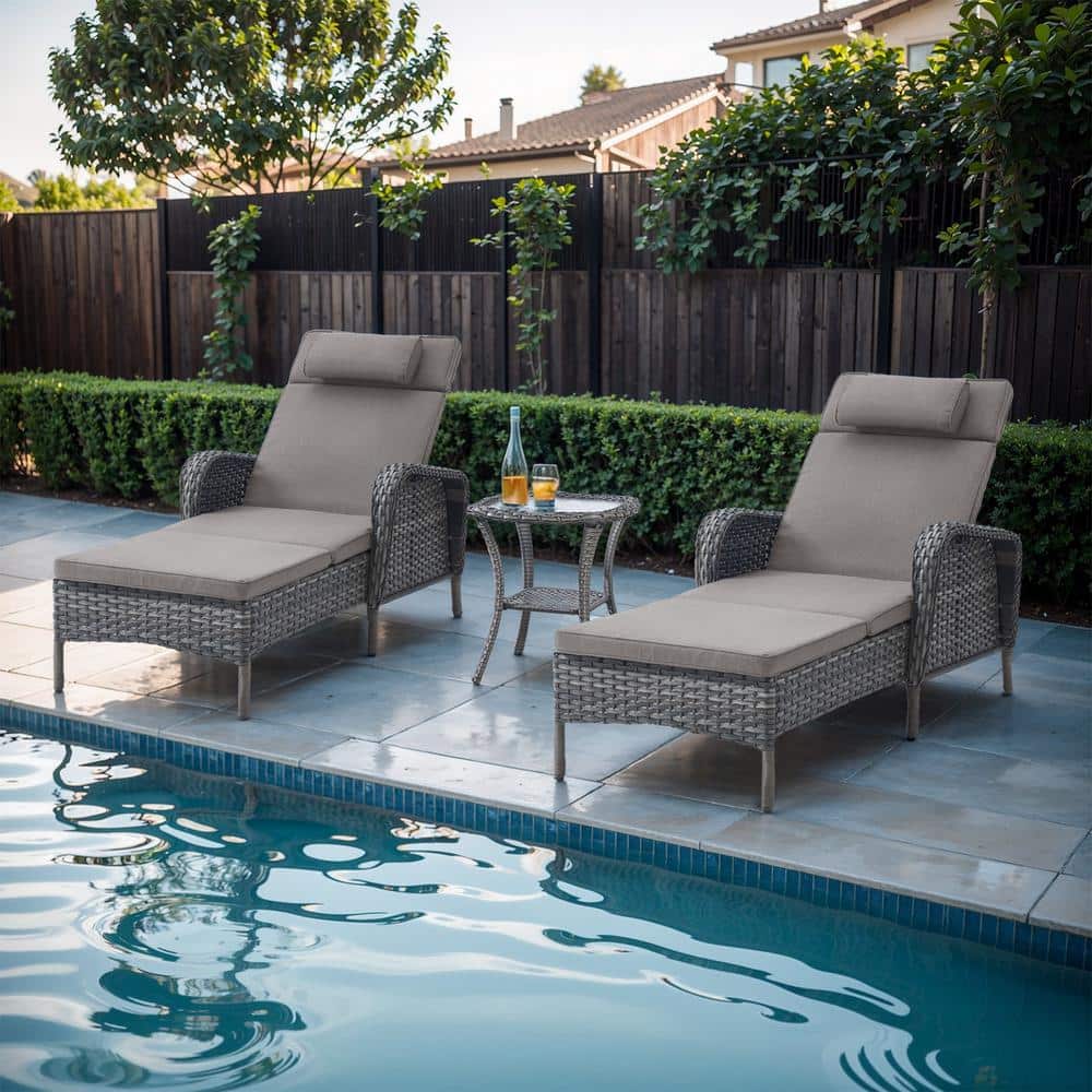 Opohoro ArcoBay 3-Piece Gray Wicker Outdoor Chaise Lounge Rattan Chaise ...