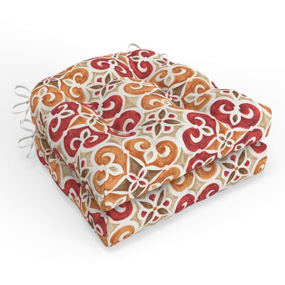 Pillow Perfect Medallion 19 in. W x 4 in. D Outdoor Square Tufted ...