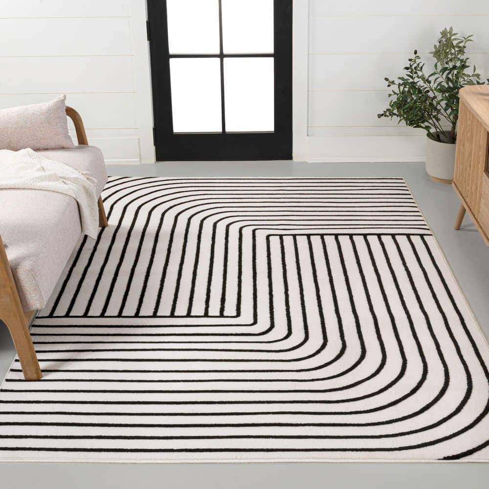 JONATHAN Y Odense High-Low Minimalist Angle Geometric Black/White 5 ft ...