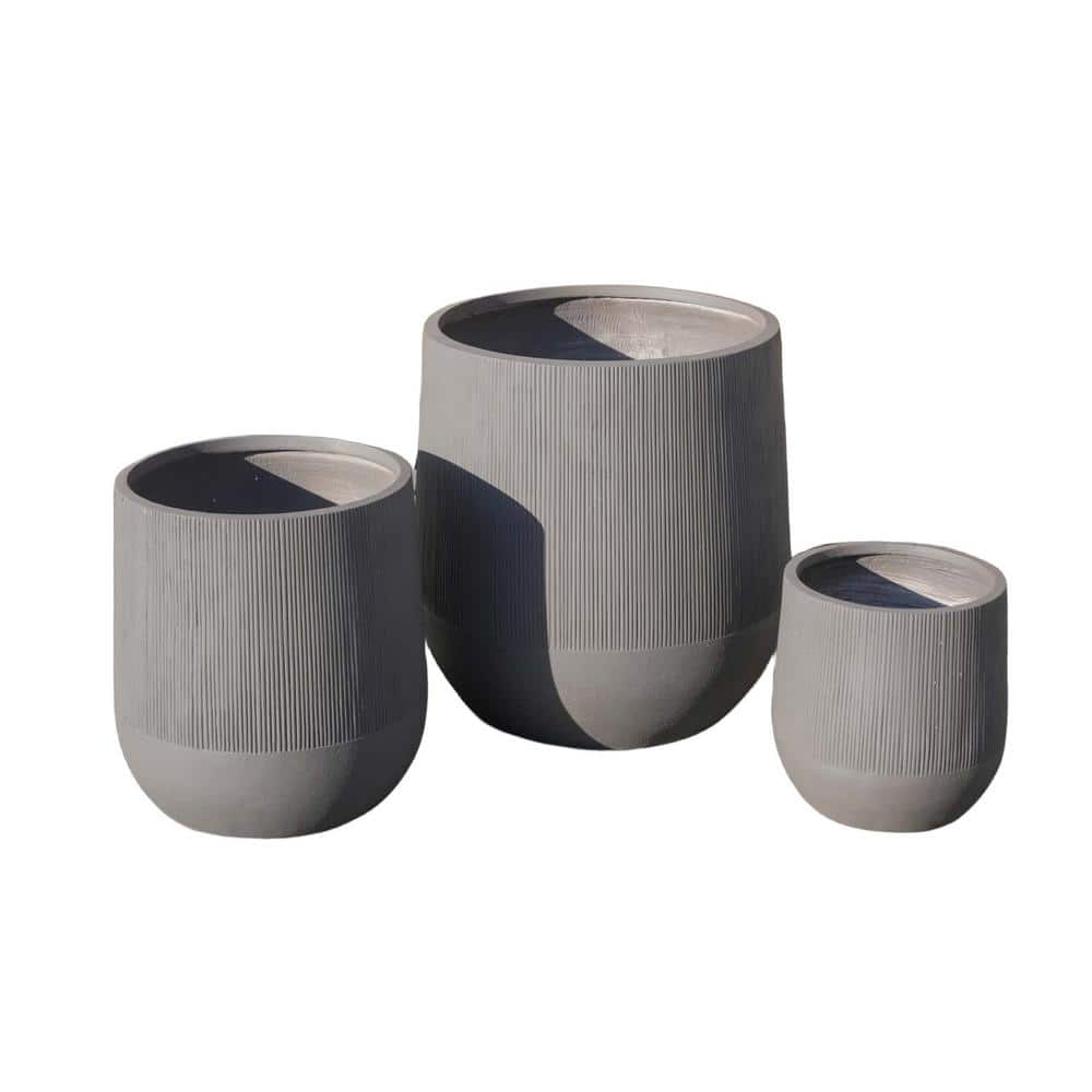 DIRECT WICKER Typeface 21.7 in., 15.7 in. and 11.8 in. Dia Grey ...