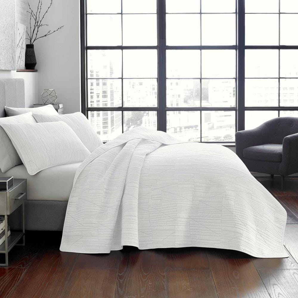 City Scene Tally 3-Piece White Geometric Cotton Full/Queen Quilt Set ...