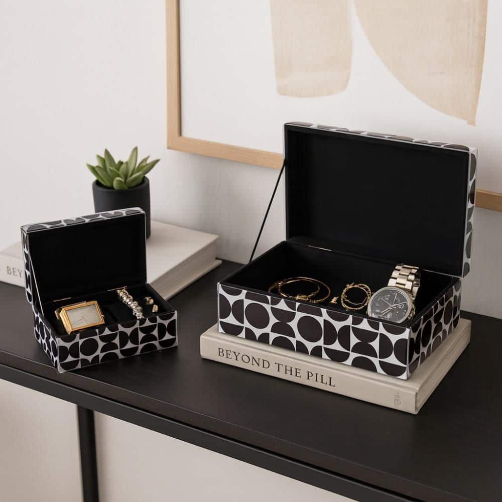 Liv & Skye Black 8/11 in. Glass Modern Print Decorative Storage Boxes ...
