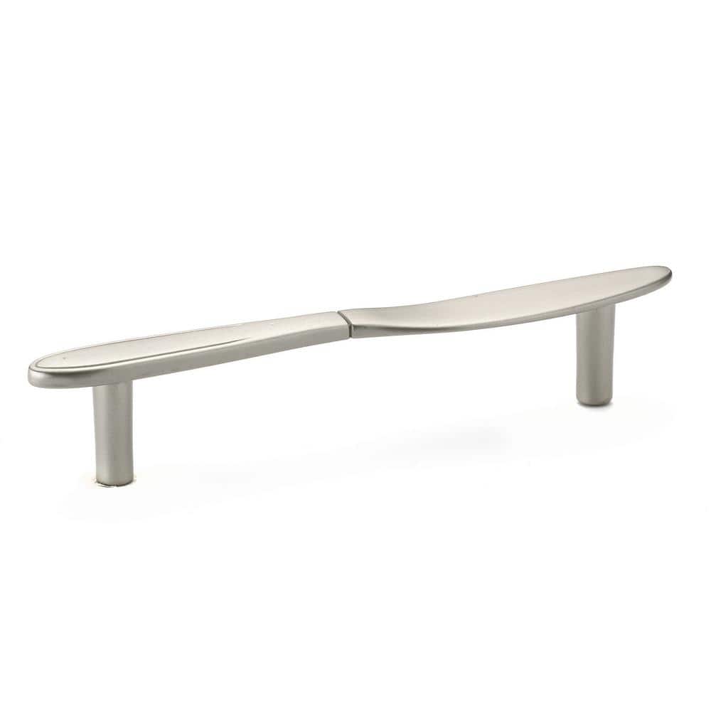Richelieu Hardware 3 3/4-inch (96 mm) Brushed Nickel Knife Shaped ...