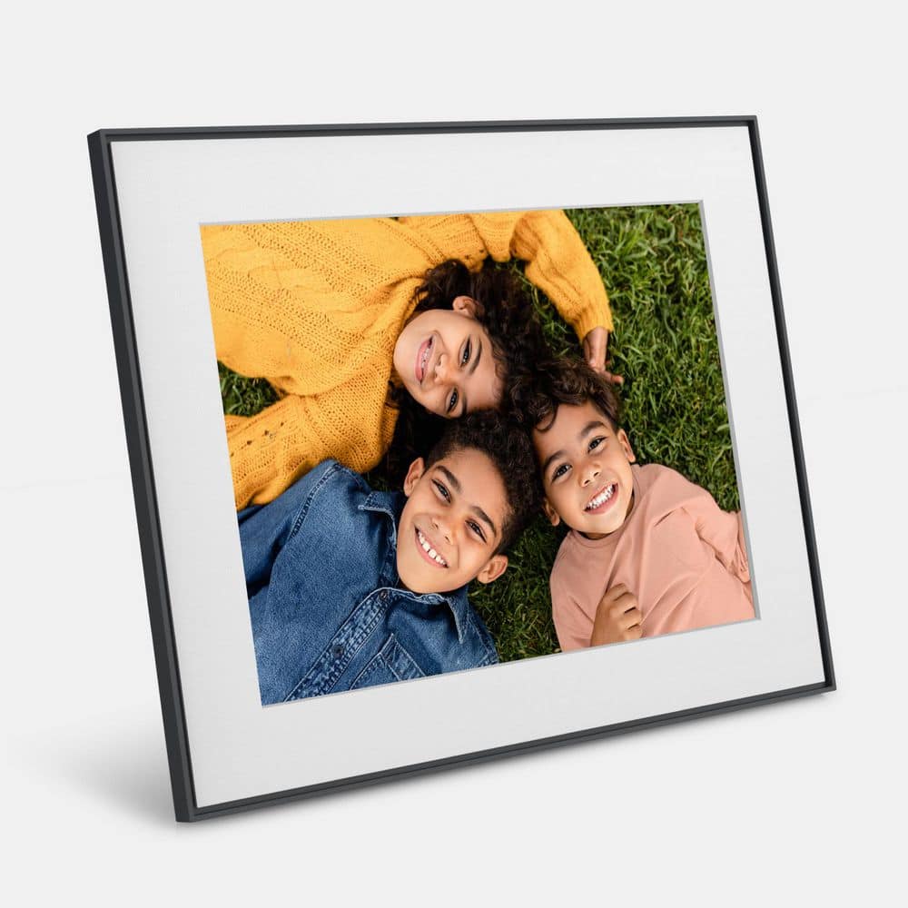 AURA FRAMES Walden by Aura 15 in. Ink with White Mat Digital Picture ...
