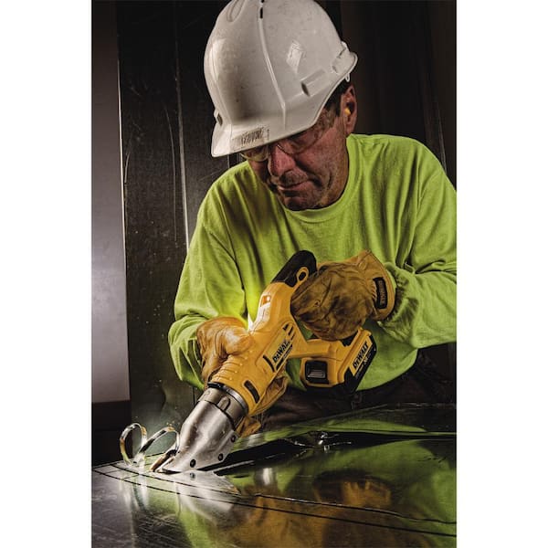 Reviews for DEWALT 20V MAX Cordless 14 Gauge Swivel Head Double Cut Shears with 2 20V 4.0Ah Batteries and Charger Pg 1 The Home Depot