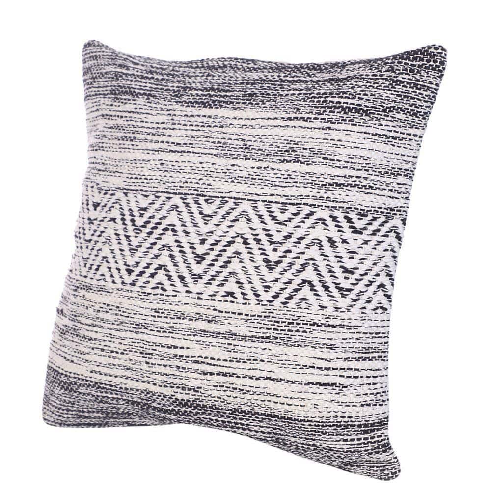 THE URBAN PORT Black and White Wavy Lined Pattern Handcrafted Soft ...