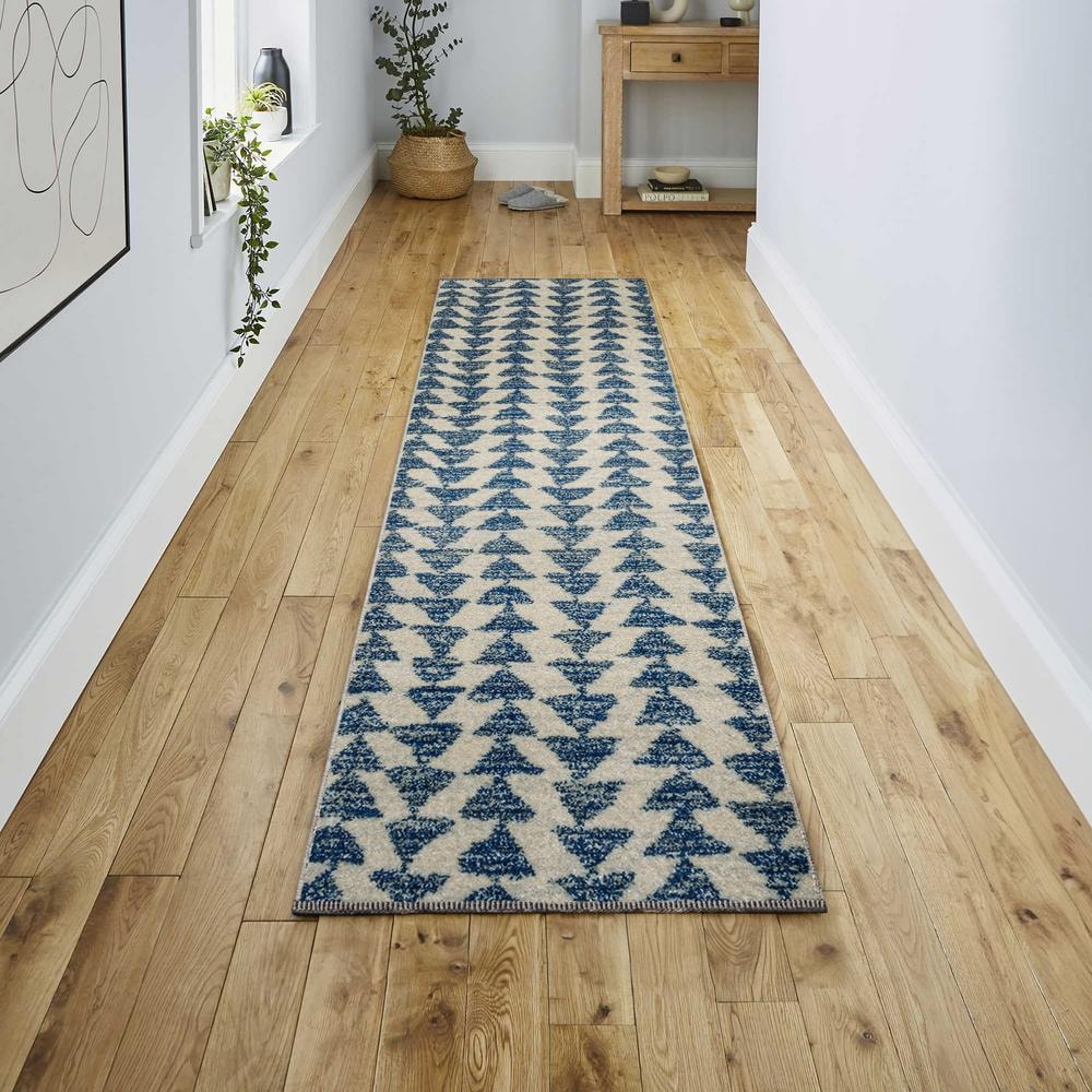 JONATHAN Y Aisha Moroccan Triangle Geometric Cream/Navy 2 ft. x 8 ft ...