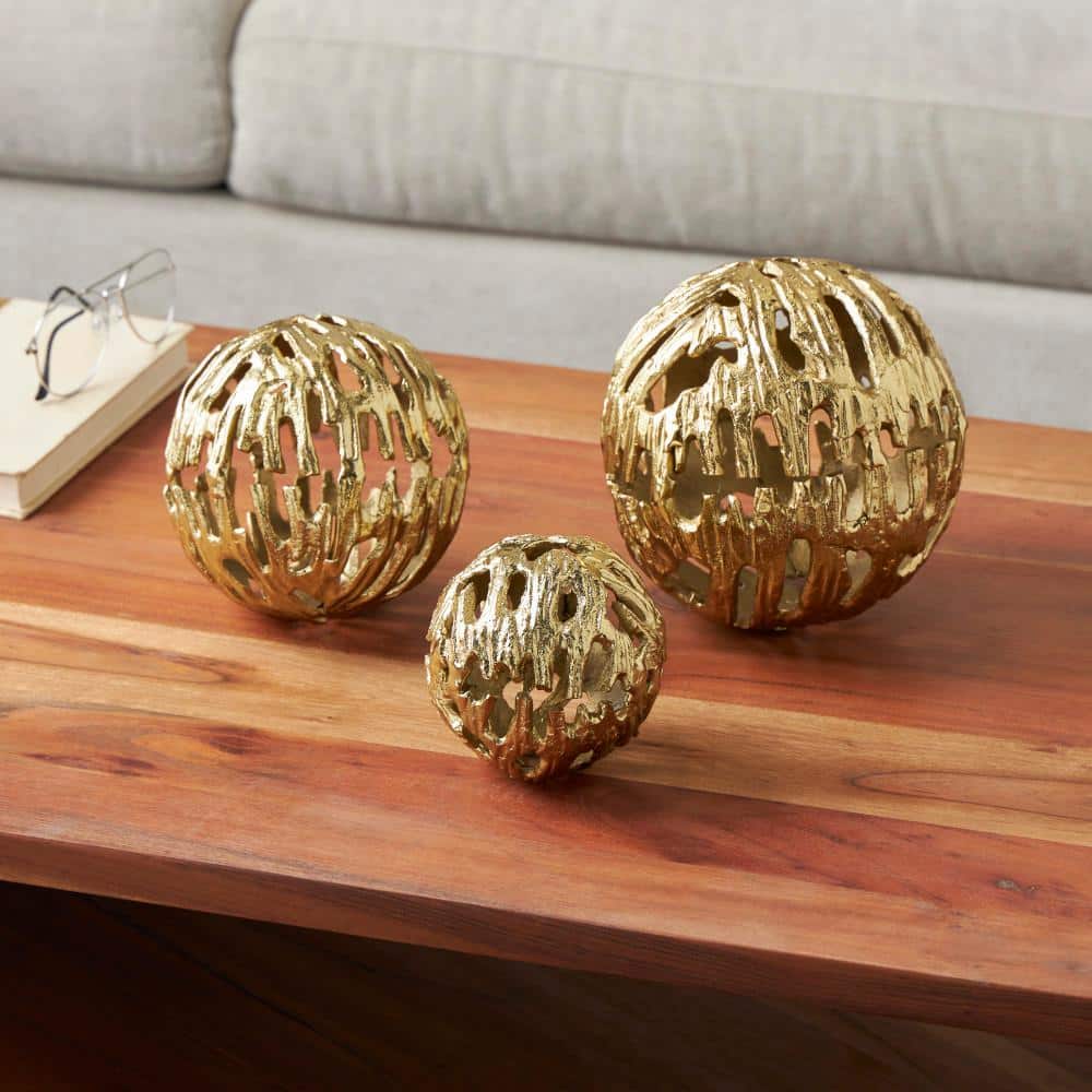 Litton Lane Gold Aluminum Metal Metallic Cutout Orbs and Vase Filler (3 ...