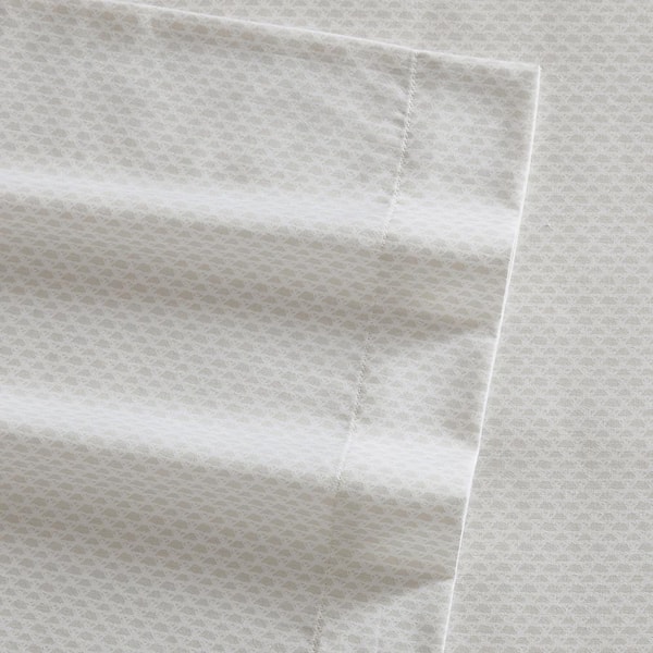 VERA WANG Eyelet 4-Piece Beige Cotton Blend Queen Sheet Set VERA WANG Eyelet 4-Piece Beige Cotton Blend Queen Sheet Set