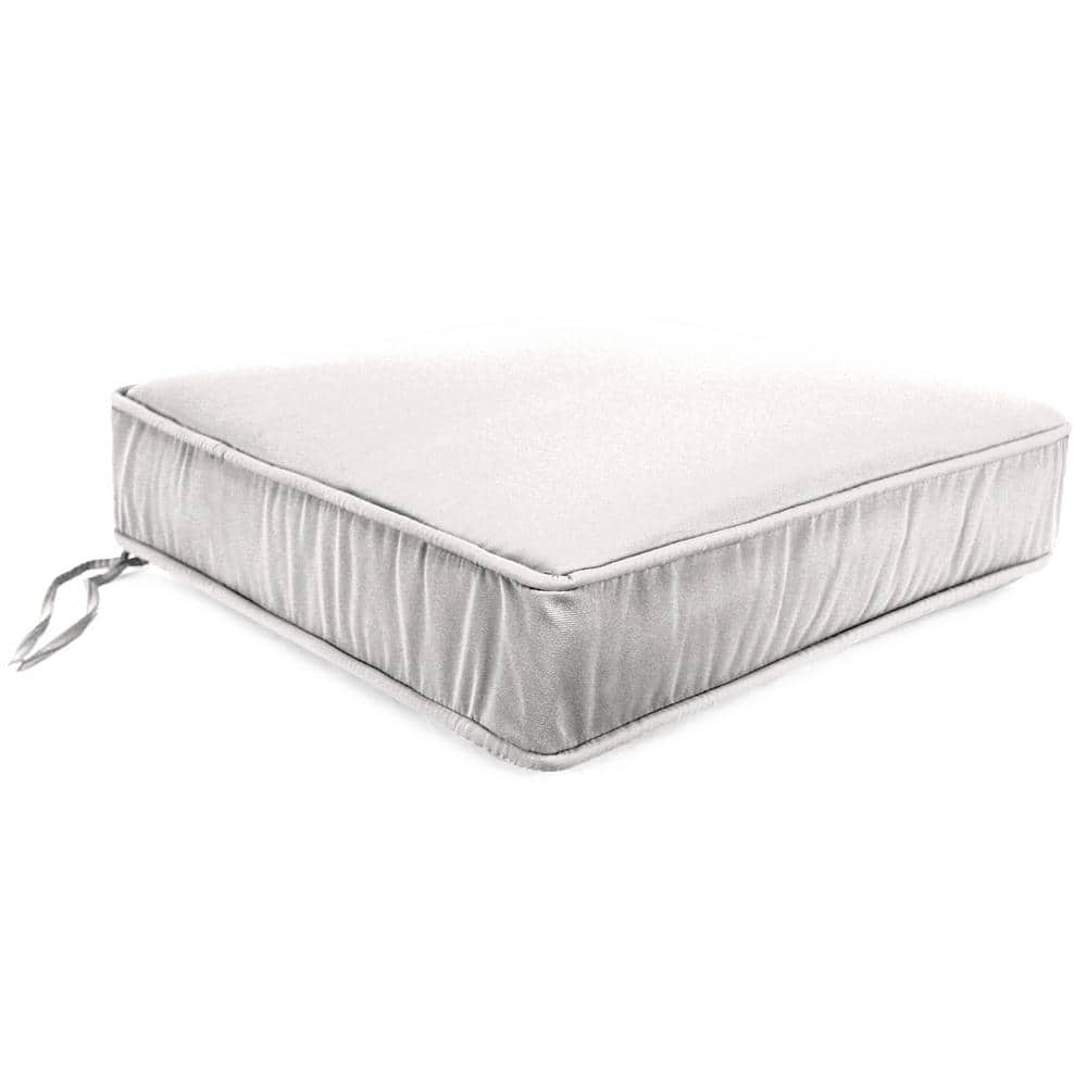 Jordan Manufacturing Sunbrella 22.5 in. x 21.5 in. Linen Natural Off ...