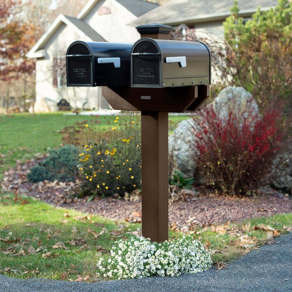 Highwood Hazelton Weathered Acorn 2-Sided Mailbox Post AD-MLBX2-ACE ...