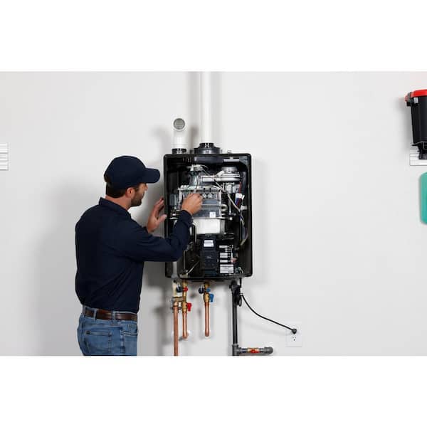 Rinnai Sensei 11.1 GPM Commercial 199,000 BTU Propane/Natural Gas ...