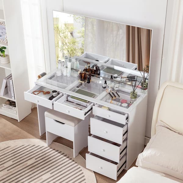 Lighted makeup vanity set store