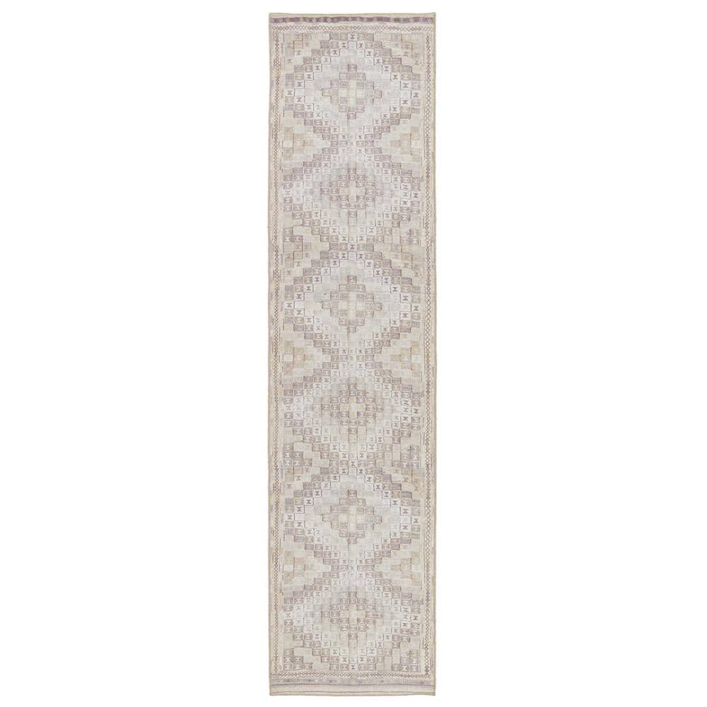 Jaipur Living Davina Beige/Burgundy 3x10 ft. Tribal Polyester Runner ...