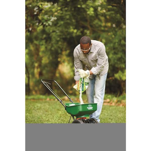 Vigoro 14 lbs. 5,000 sq. ft. Lawn Fertilizer for All Grass Types ...