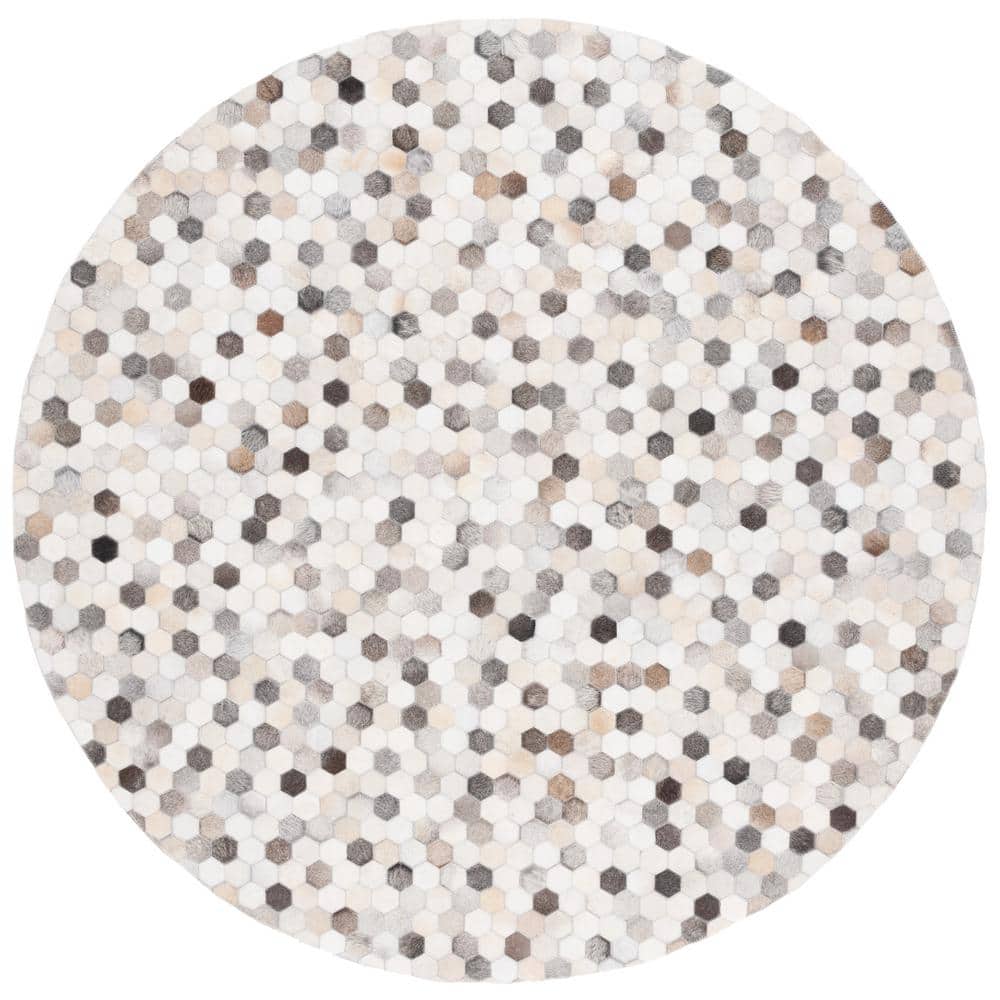 SAFAVIEH Studio Leather Ivory Gray 6 ft. x 6 ft. Geometric Round Area ...