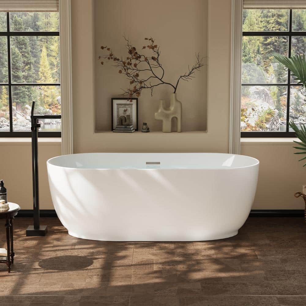 FORCLOVER 67 in. x 31.5 in. Freestanding Soaking Bathtub with Center ...
