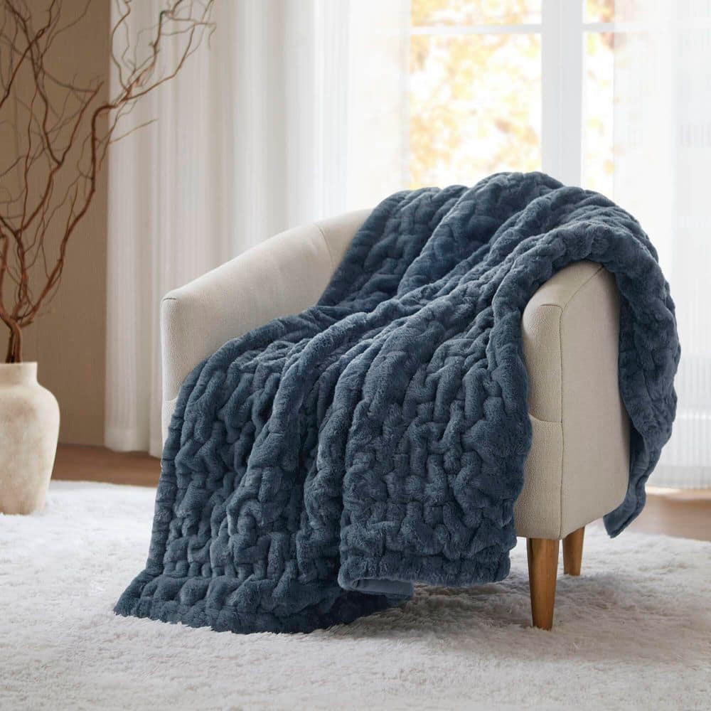 Madison Park Ruched Fur Slate Blue Polyester Throw Blanket MP50-8107 ...