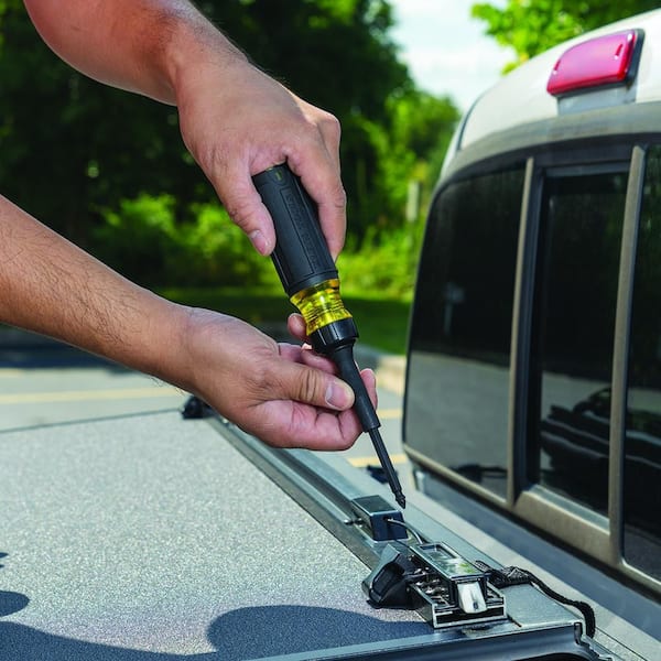 Klein Tools 15-in-1 Ratcheting Impact Multi-Bit Screwdriver 32305HD ...