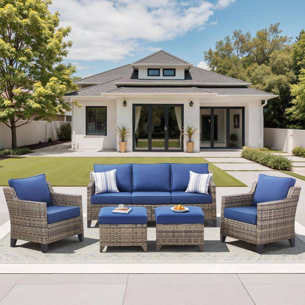 Buenaola 5-Piece Wicker Patio Conversation Set with Blue Cushions ...