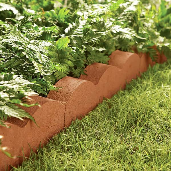 Red Scallop Edger Bricks