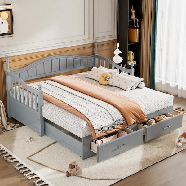 Classic daybed store