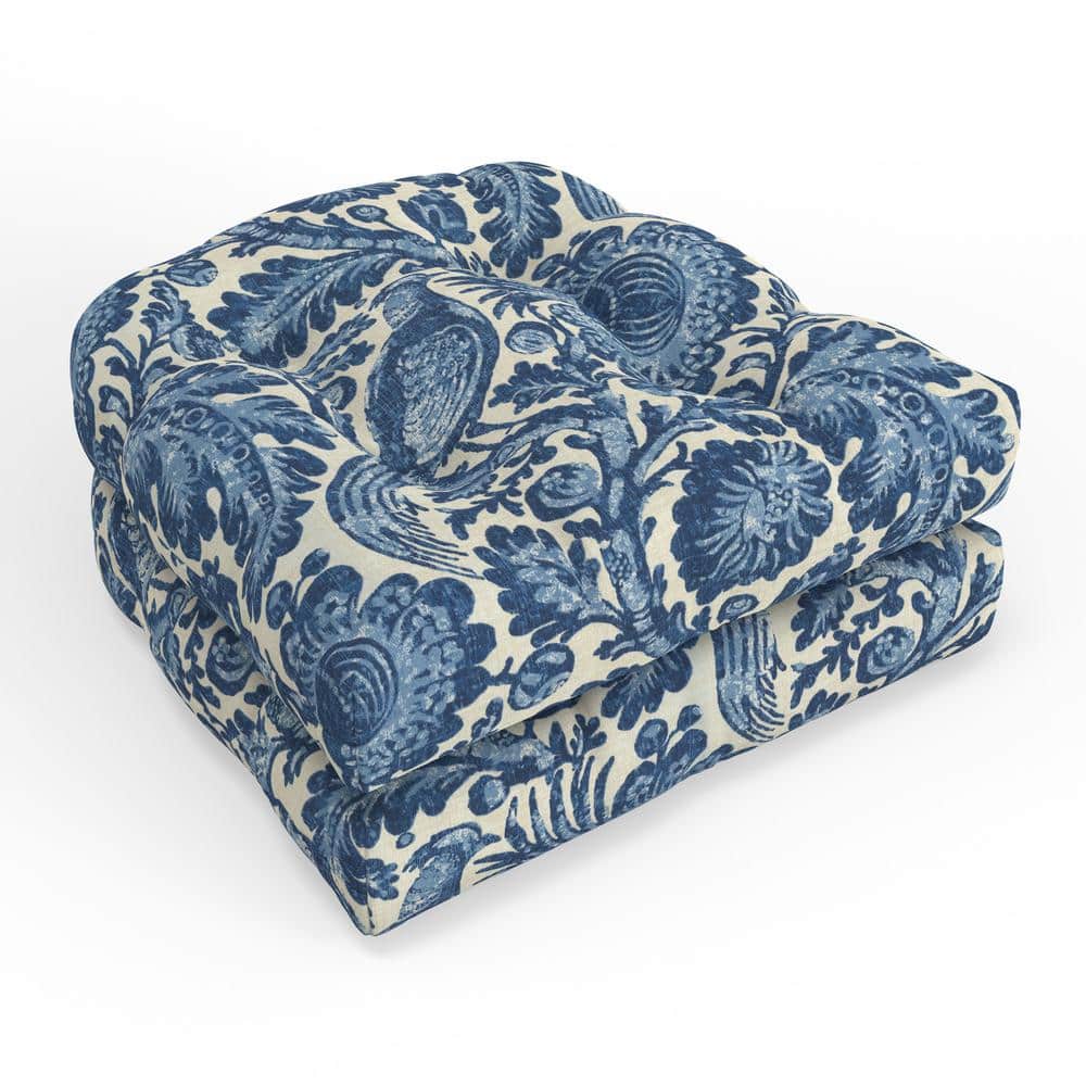 Pillow Perfect Floral 19 in. W x 5 in. D Outdoor Square Tufted Wicker ...