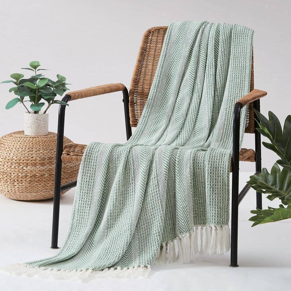 Oceanfront Resort Textured Stripe Polyester Green 50 x 60 Throw ...