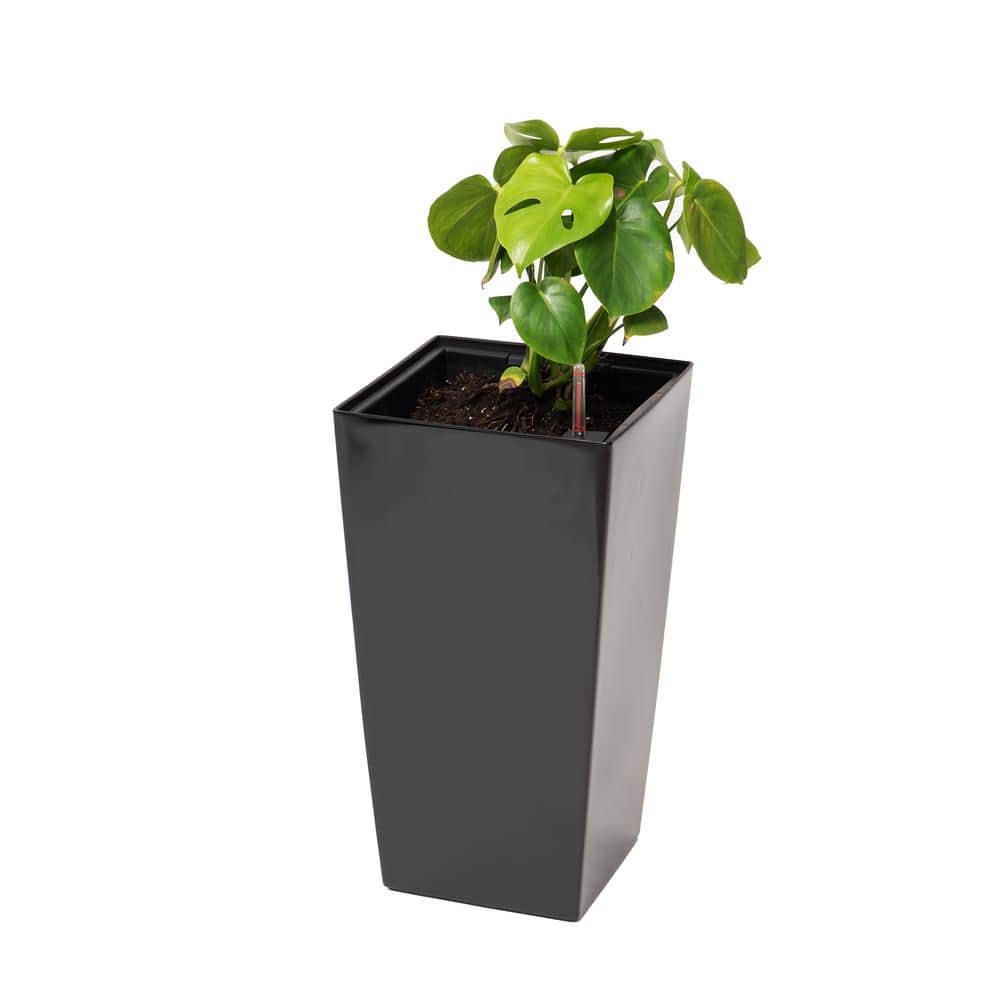 XBRAND 22.4 in. H Black Plastic Self Watering Indoor Outdoor Square ...