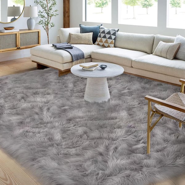 iliebe Sheepskin Faux Fur Light Gray 10 ft. x 12 ft. Cozy Fluffy Rugs Area Rug YMGRC1012