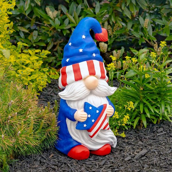Giant Plastic Garden Gnome | Fasci Garden