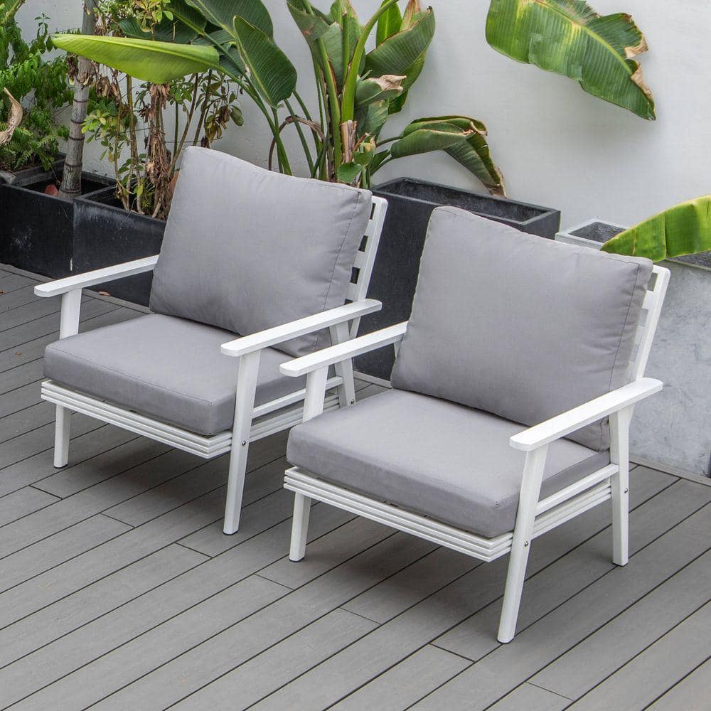Leisuremod Walbrooke Modern White Aluminum Outdoor Arm Chair with ...