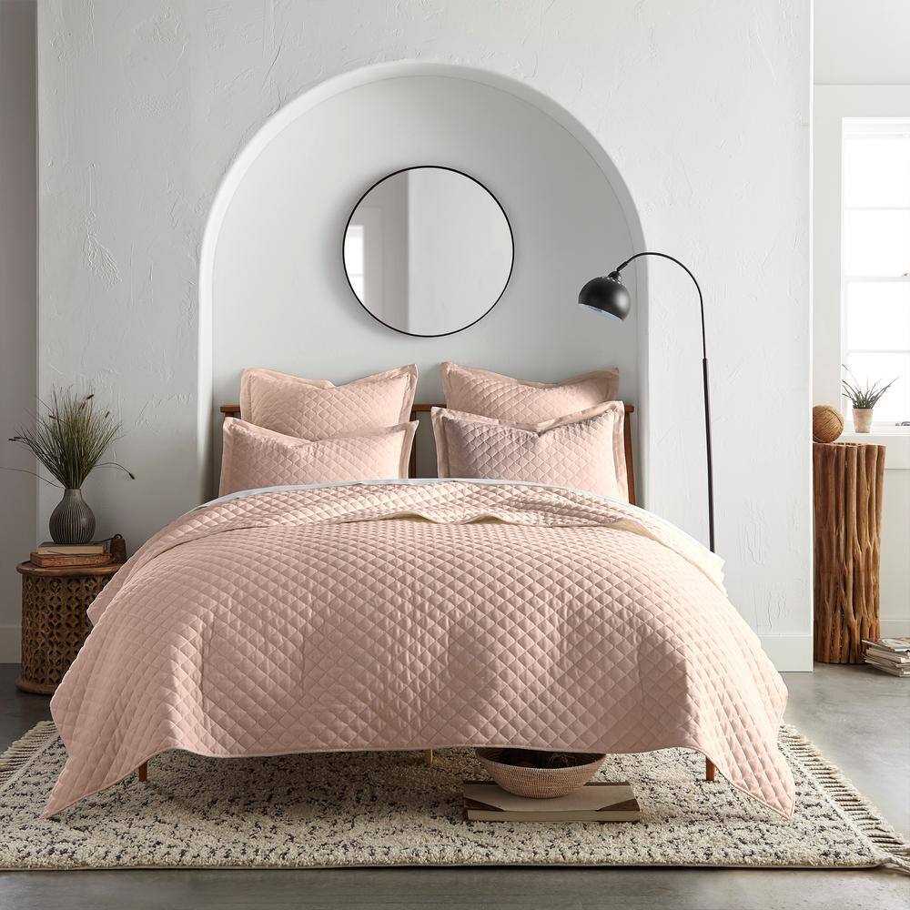 LEVTEX HOME Austin Blush 3-Piece Diamond Linen/Cotton Full/Queen Quilt ...