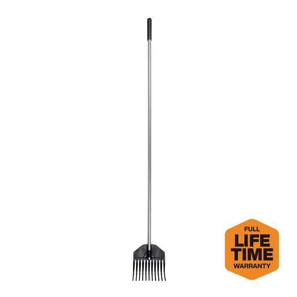 Fiskars 66 in. Lightweight Aluminum Handle Shrub Rake 1068953 - The ...