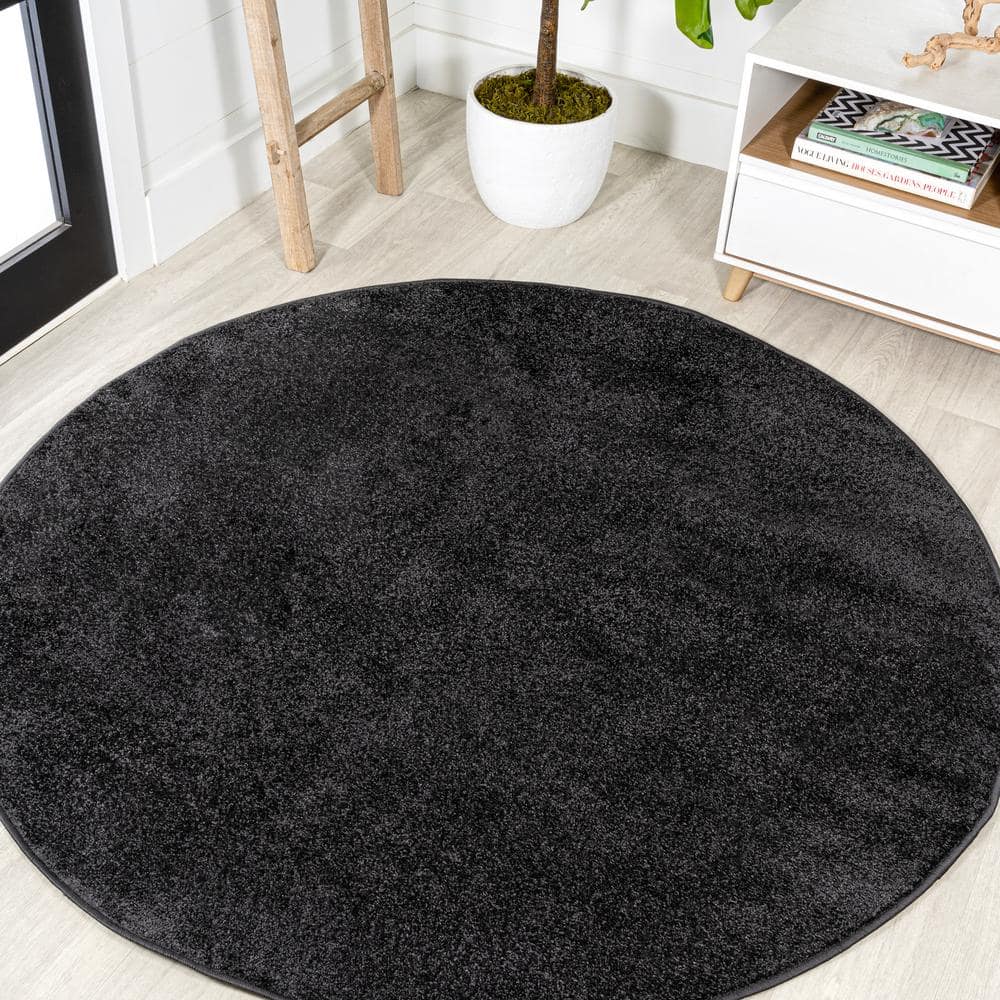 JONATHAN Y Haze Solid Low-Pile Black 5 ft. Round Area Rug SEU100I-5R ...