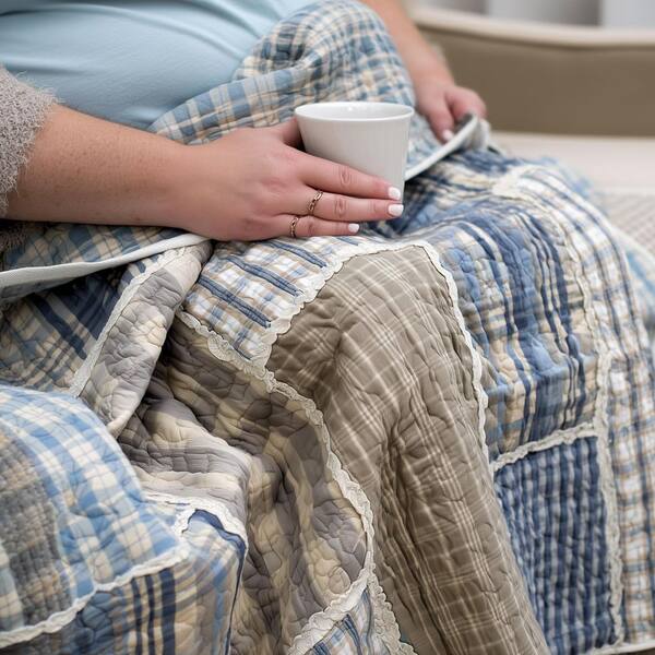 DONNA SHARP Slate Cobblestone Blue and White Cotton Lap Quilt Throw ...