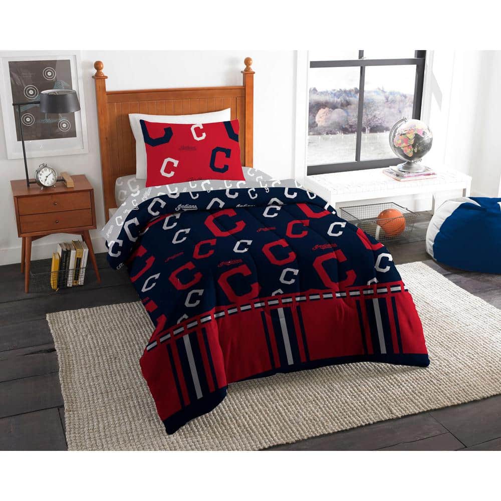 THE NORTHWEST GROUP Cleveland Indians Rotary 4-Piece Twin Size Multi ...