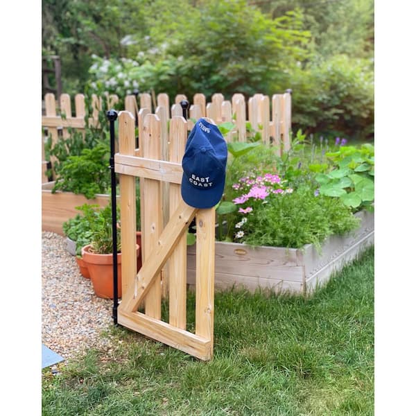 Vigoro 37.1 in. H x 48.3 in. W Cedar Garden Fence Gate 860671 - The ...