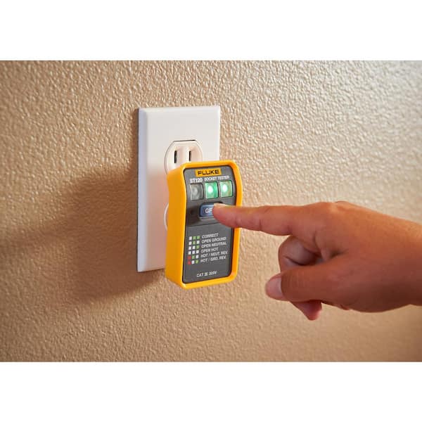FLUKE ST120 - GFCI Socket Tester 5310329 - The Home Depot
