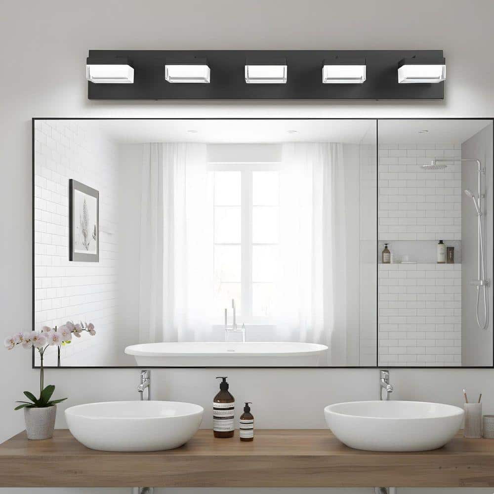 RCCFBHM 31.5 in. 5-Light LED Matte Black Bathroom Vanity Light Strip ...