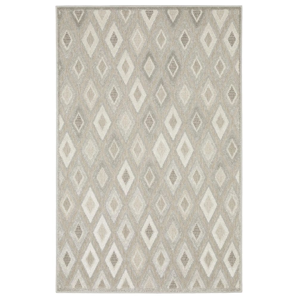 HomeRoots 5 ft. x 8 ft. Beige And Gray Diamond Area Rug 2000574823 ...